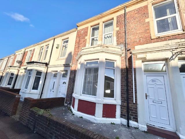 Victoria Road, Gateshead NE8, 2 bed flat to rent, £750 pcm | PrimeLocation
