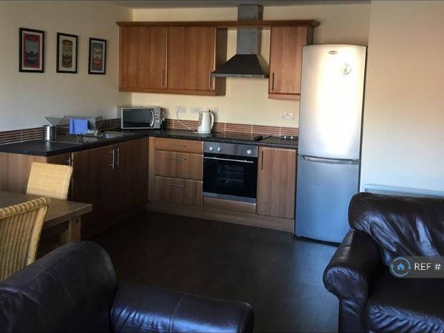 Victoria Road, Glasgow, G42 2 bed flat to rent £1,150 pcm £265 pw