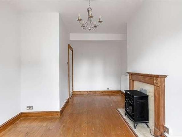 Victoria Road, Harpenden, AL5