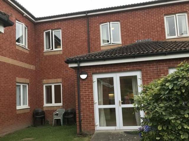 Victoria Road, Kington, 1 Bedroom Apartment