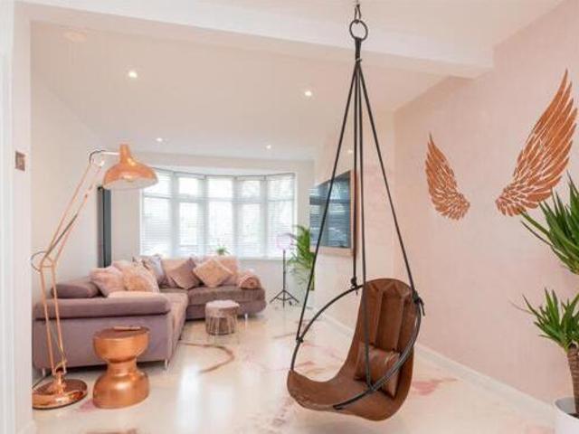 Victoria Road, Portslade, 3 Bedroom House