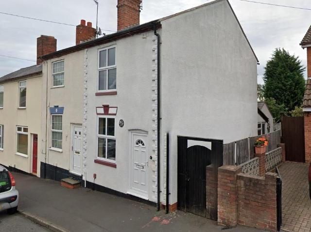 Victoria Road, Quarry Bank DY5, 2 bed terraced house to rent, £945 pcm | PrimeLocation