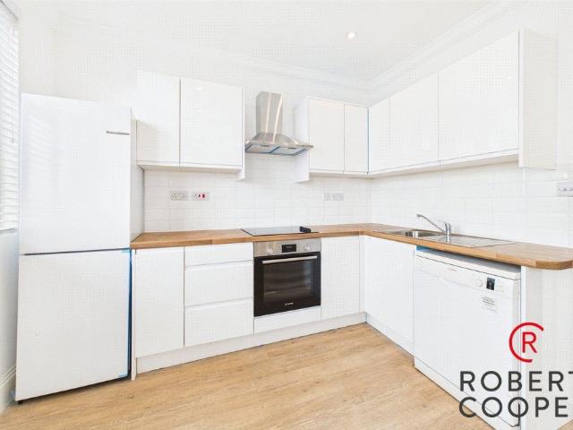 Victoria Road, Ruislip HA4, 3 bed flat to rent, £2,250 pcm | PrimeLocation