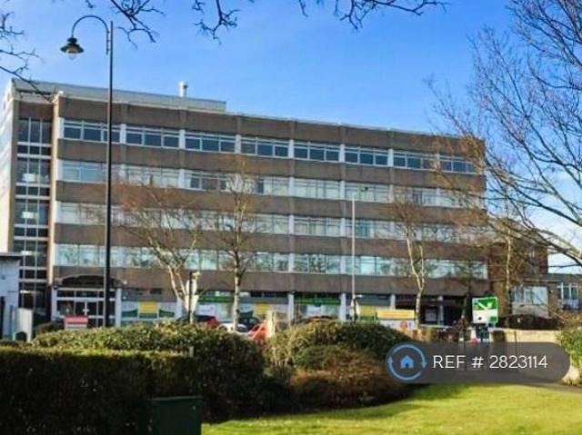 Victoria Road, Stafford, ST16 2 bed flat to rent £1,000 pcm £231 pw