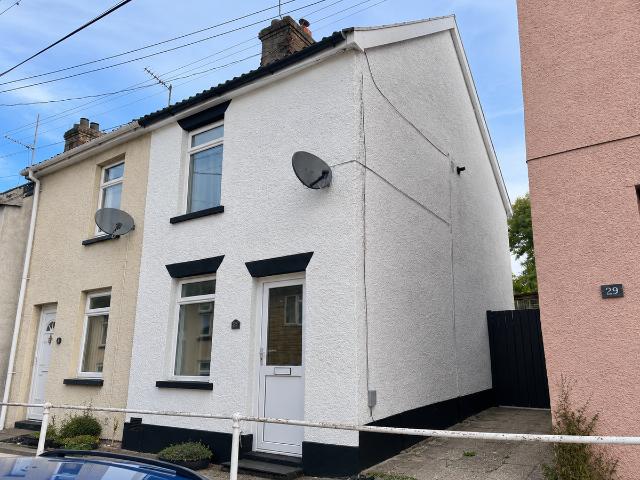 Victoria Road, Stowmarket IP14, 2 bed property to rent, £900 pcm | PrimeLocation