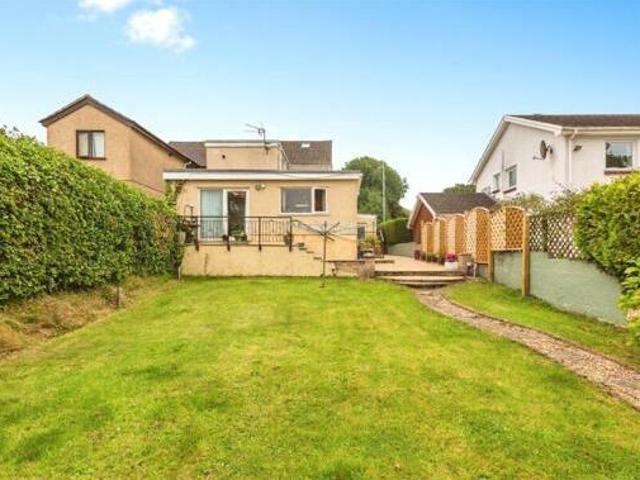 Victoria Road, Waunarlwydd, 4 Bedroom Semi detached
