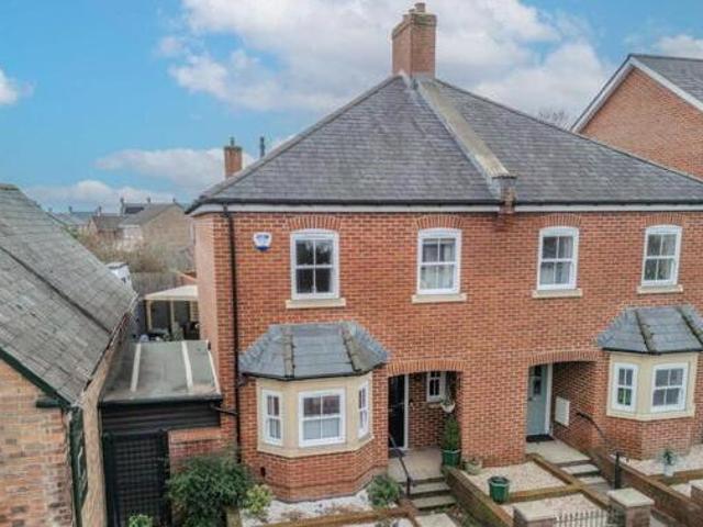 Victoria Road, Wimborne, 3 Bedroom Semi detached