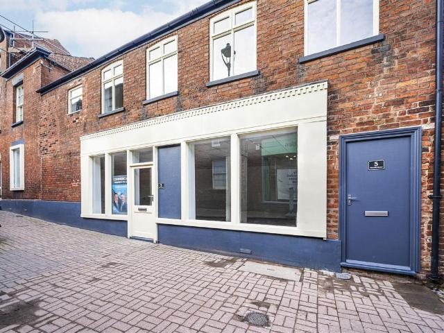 Victoria Street, Congleton CW12, 1 bed flat to rent, £695 pcm | PrimeLocation
