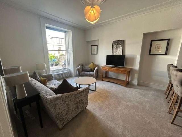Victoria Street, City Centre, Aberdeen, AB10