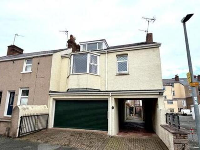 Victoria Street, Craig Y Don, 3 Bedroom Cottage