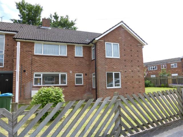 Victoria Street, AYLESBURY 3 bed flat to rent £1,450 pcm £335 pw