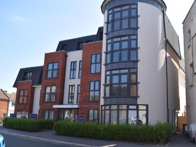 Victoria Street, Burnham On Sea TA8, 1 bed flat to rent, £900 pcm | PrimeLocation