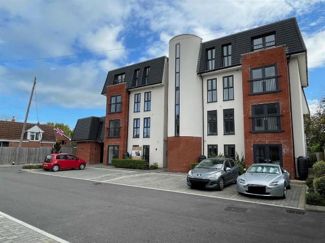 Victoria Street, Burnham On Sea TA8, 1 bed property to rent, £925 pcm | PrimeLocation