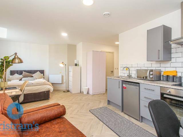 Victoria Street, Derby City Centre DE1, Room to rent, £975 pcm | PrimeLocation