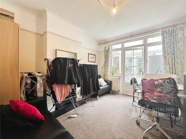 Victoria Street, Englefield Green, TW20 0QX
