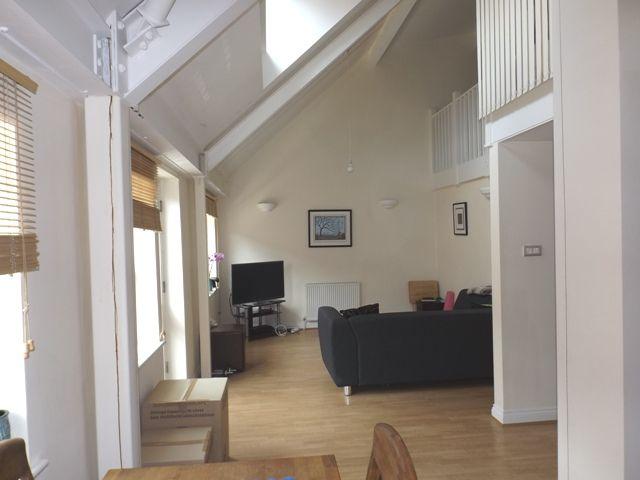 Victoria Street, Sheffield S3, 2 bed flat to rent, £1,000 pcm | PrimeLocation