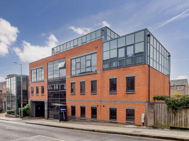Victoria Street, St Albans AL1, Studio to rent, £1,350 pcm | PrimeLocation