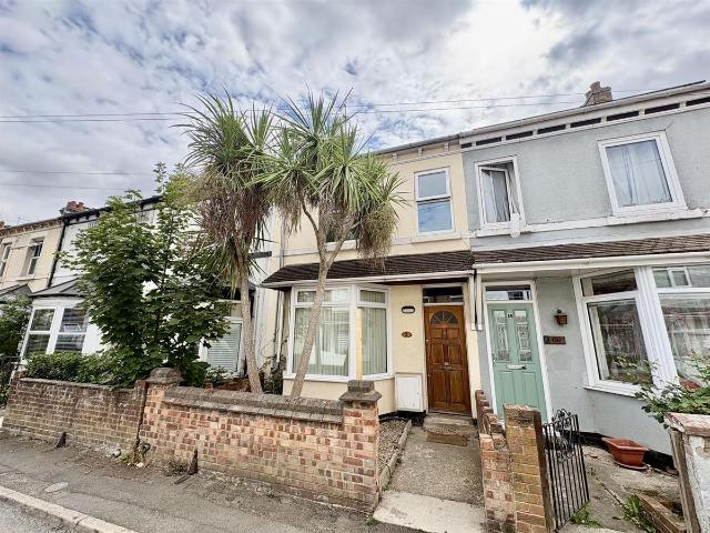 Victoria Street, Peterborough PE2, 3 bed terraced house to rent, £1,100 pcm | PrimeLocation