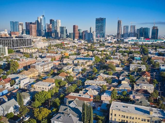 Victorian @11th Place Studio Apartment for Rent at 1840 W 11th Pl, Los Angeles, CA 90006 Pico Union