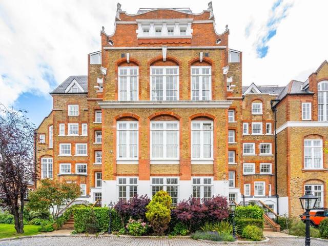 Victorian Heights, Diamond. 1 bed flat to rent £2,701 pcm £623 pw