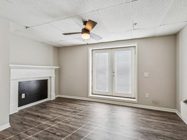 Victorian Village Apartments Studio Apartment for Rent at 39 Trammell St Sw, Marietta, GA 30064