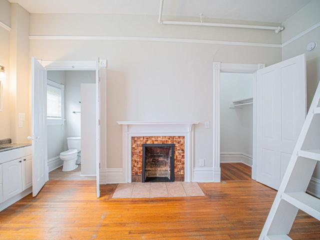 Victorian Village Apartments Studio Apartment for Rent at 39 Trammell St Sw, Marietta, GA 30064