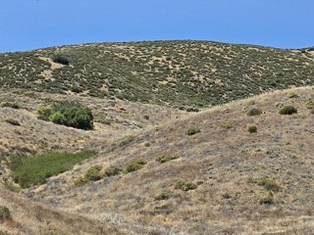 Vic 220 Stw Unit F8, Lake Hughes, CA 93532