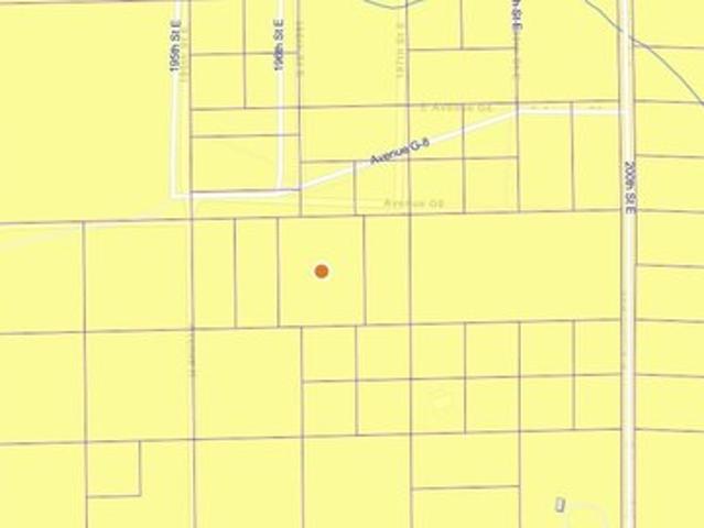 Vic Ave, Lancaster, CA 93535