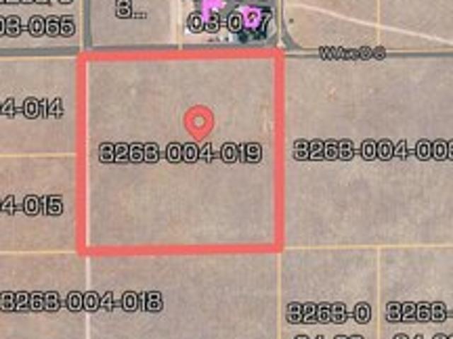 Vic Avenue D8 130 Stw St, Lancaster, CA 93536