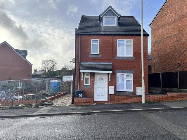 Vicar Street, Dudley DY2 3 bed detached house to rent £1,195 pcm £276 pw