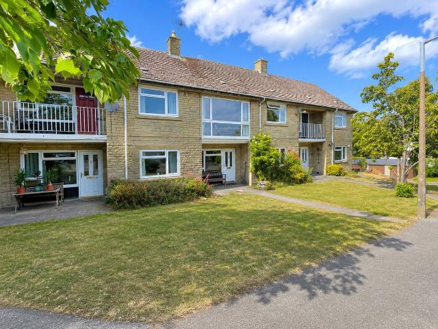 Vicarage Close, Holmesfield, Dronfield, Derbyshire S18, 1 bed flat to rent, £795 pcm | PrimeLocation
