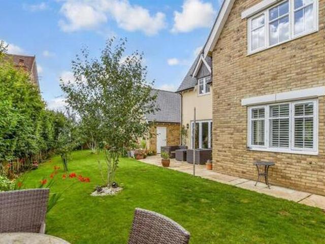 Vicarage Fields, Linton, 4 Bedroom Detached