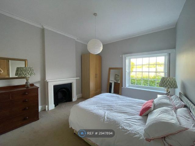 Vicarage Lane, Olveston, Bristol BS35, 1 bed flat to rent, £995 pcm | PrimeLocation