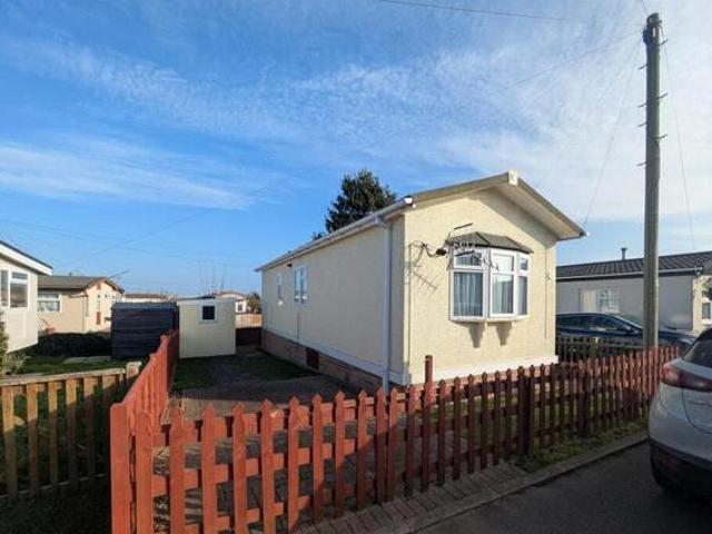 Vicarage Lane, 1 Bedroom Park