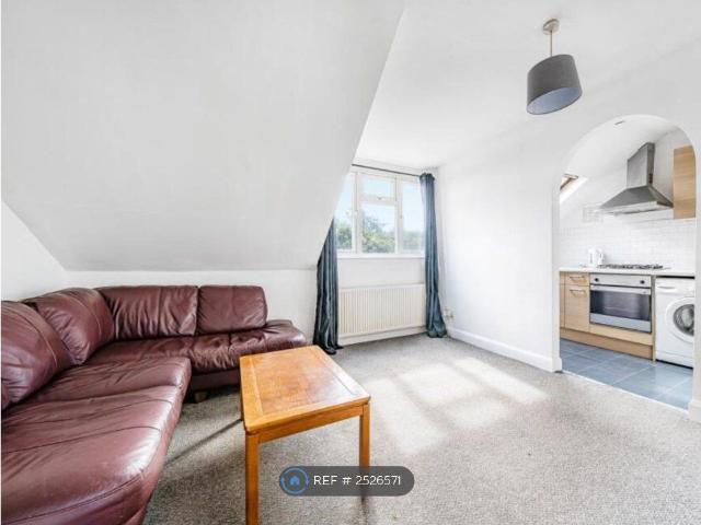 Vicarage Park, London SE18, 1 bed flat to rent, £1,300 pcm | PrimeLocation