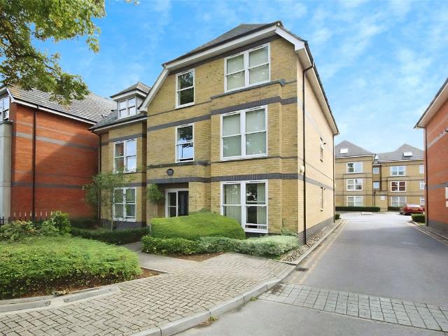 Vicarage Road, Egham, Surrey TW20, 2 bed flat to rent, £1,800 pcm | PrimeLocation