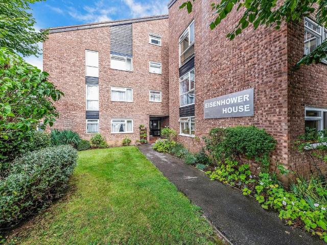 Vicarage Road, Eisenhower House KT1, 2 bed flat to rent, £1,800 pcm | PrimeLocation