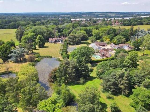 Vicarage Road, Yalding, 8 Bedroom Detached