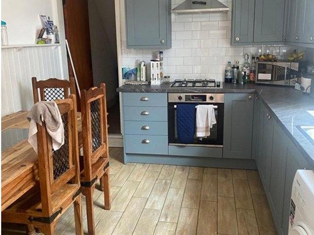 Vicars Cross Road, Vicars Cross, Chester CH3, Room to rent, £700 pcm | PrimeLocation