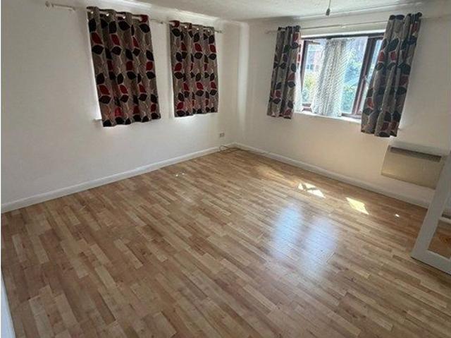 Vicars Bridge Close, Wembley HA0, 2 bed flat to rent, £1,800 pcm | PrimeLocation