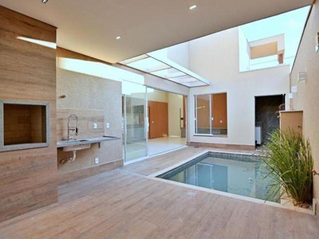 VICENTE PIRES 3 SUÍTES, ESPAÇO GOURMET, CASA COM PISCINA, 220 M²