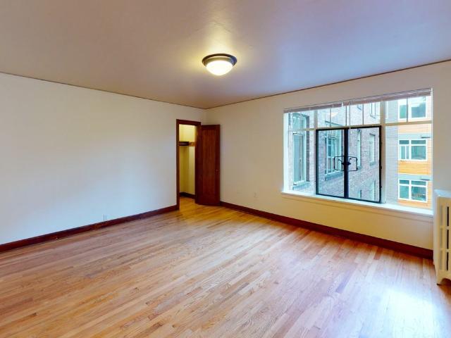 Viceroy Apartments 1 Bedroom Apartment for Rent at 505 Boylston Ave E, Seattle, WA 98102 Broadway
