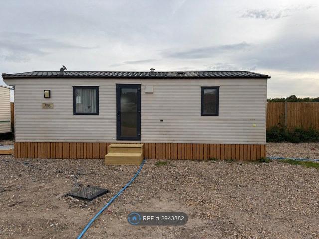 Vickery Cottages, Farnham GU10, 2 bed mobile/park home to rent, £1,000 pcm | PrimeLocation