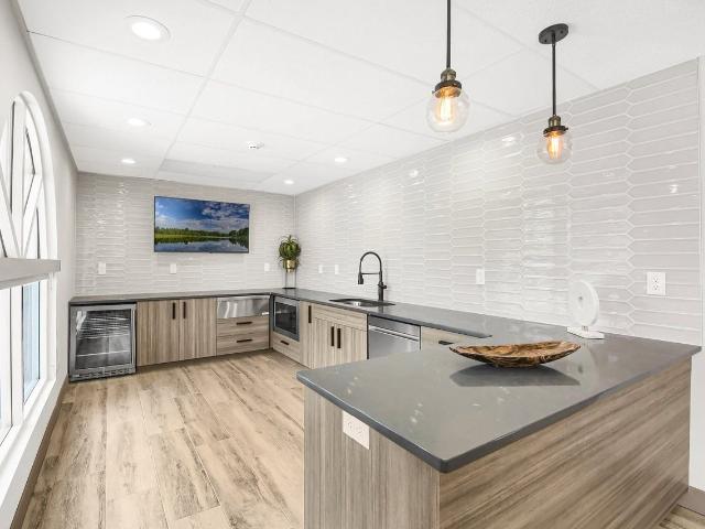 Vicksburg Village 2 Bedroom Apartment for Rent at 15730 Rockford Rd, Plymouth, MN 55446 Plymouth Wayzata