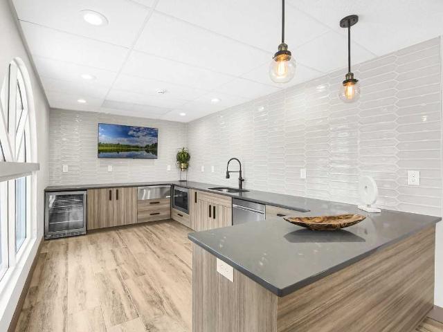 Vicksburg Village 2 Bedroom Apartment for Rent at 15730 Rockford Rd, Plymouth, MN 55446 Plymouth Wayzata