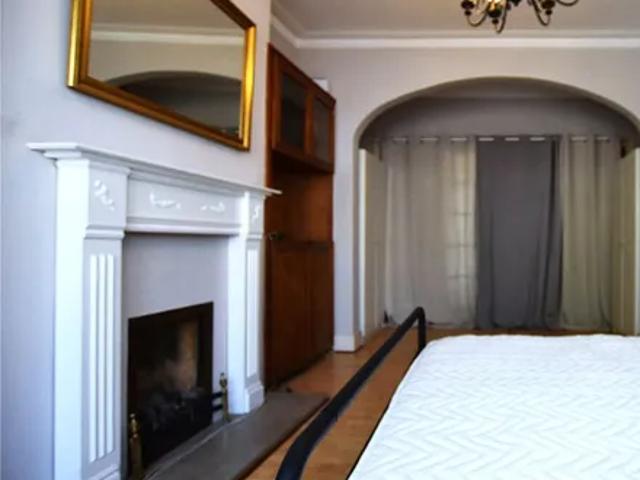 Vicky Corner Shop, 12 Howberry Road, London, CR7 8HY, United Kingdom | Room for rent #166936368 | Rentberry