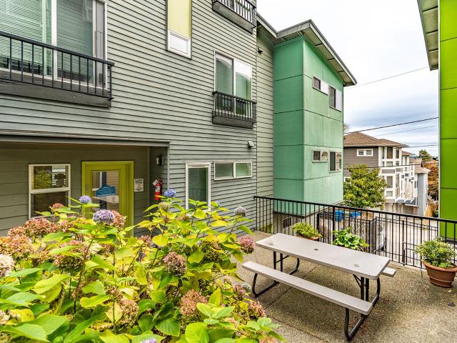 Videré Courtyard Studios on Cap Hill!