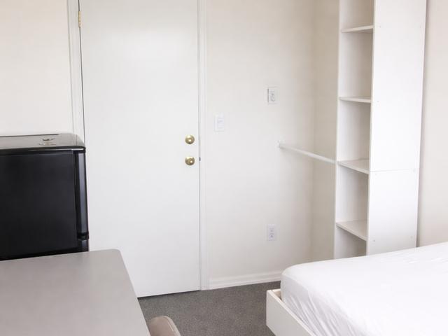Videré Courtyard Studios on Cap Hill! Studio Apartment for Rent at 216 23rd Ave E, Seattle, WA 98112 Stevens