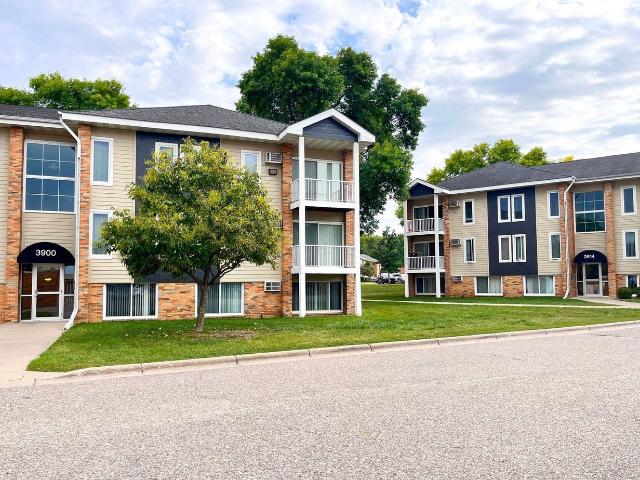 View Pointe Apartments 2 Bedroom Apartment for Rent at 3898 Valley View Dr S, Eagan, MN 55122