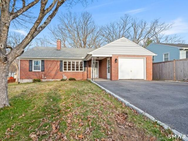View St, Torrington, Home For Sale